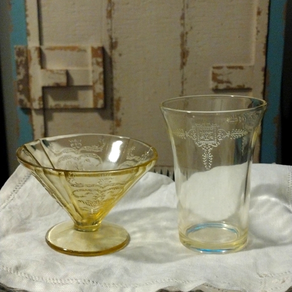 Jeanette Glass | Dining | 2 Pieces Of Vintage Yellow Depression Glass ...